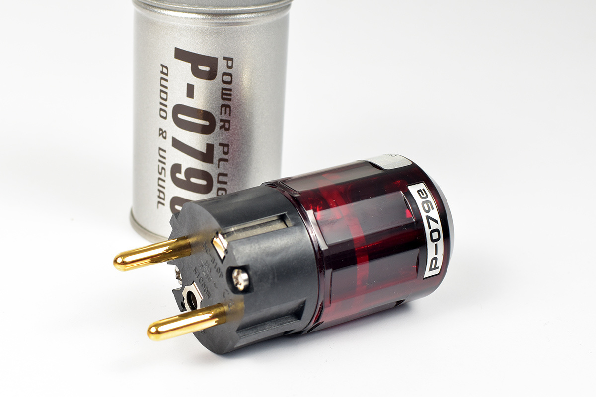 Konektor Oyaide P-079e